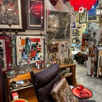 UNCOMMON OBJECTS - 835 Photos & 403 Reviews - 1602 Fortview, Austin ...