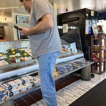 CAPLINGER’S FRESH CATCH - Updated December 2025 - 186 Photos & 171 ...