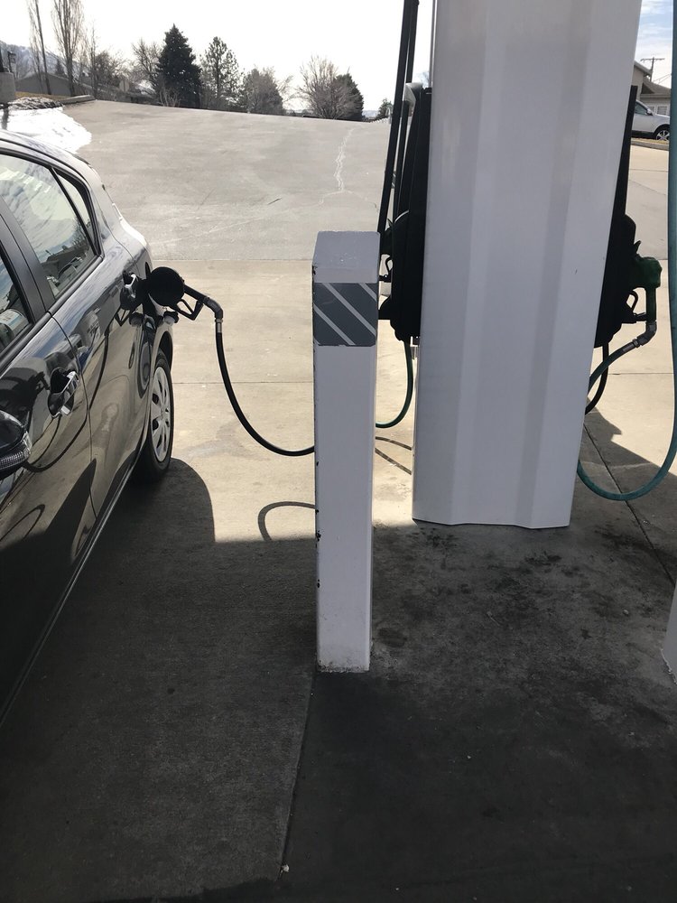 Jacksons 9387 1300th E Sandy Utah Gas Stations Phone Number