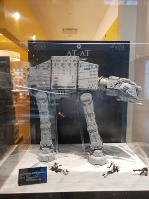 THE LEGO STORE - Updated May 2024 - 20 Photos & 24 Reviews - 7700 W ...