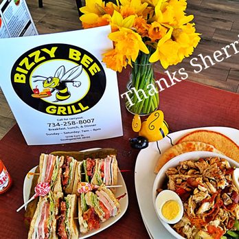 BIZZY BEE GRILL - Updated December 2025 - 148 Photos & 71 Reviews ...