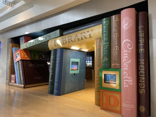 CERRITOS LIBRARY - Updated September 2024 - 1500 Photos & 482 Reviews ...