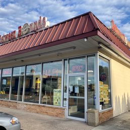 BETWEEN ROUNDS BAGEL DELI & BAKERY - Updated December 2025 - 128 Photos ...