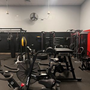 EŌS FITNESS - Updated December 2025 - 40 Photos & 107 Reviews - 3921 ...