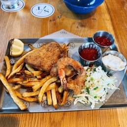 SALT TRADERS ZILKER - Updated August 2025 - 1042 Photos & 524 Reviews ...