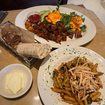 THE CHEESECAKE FACTORY - Updated July 2024 - 1301 Photos & 971 Reviews ...