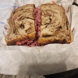 D.A.’S CORNED BEEF STAND - Updated February 2025 - 52 Photos & 57 ...