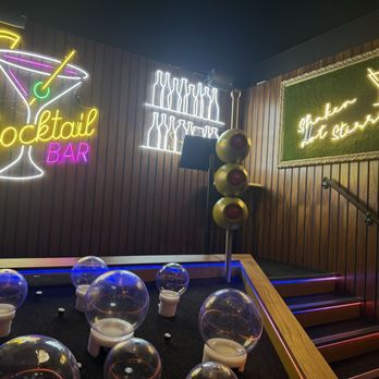 ALBATROSS - Updated October 2025 - 68 Photos & 41 Reviews - 991 US Hwy ...