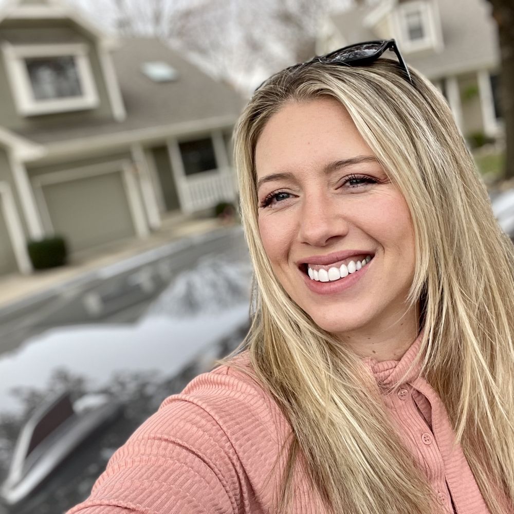 Jennifer Stoker's Instagram, Twitter & Facebook on IDCrawl