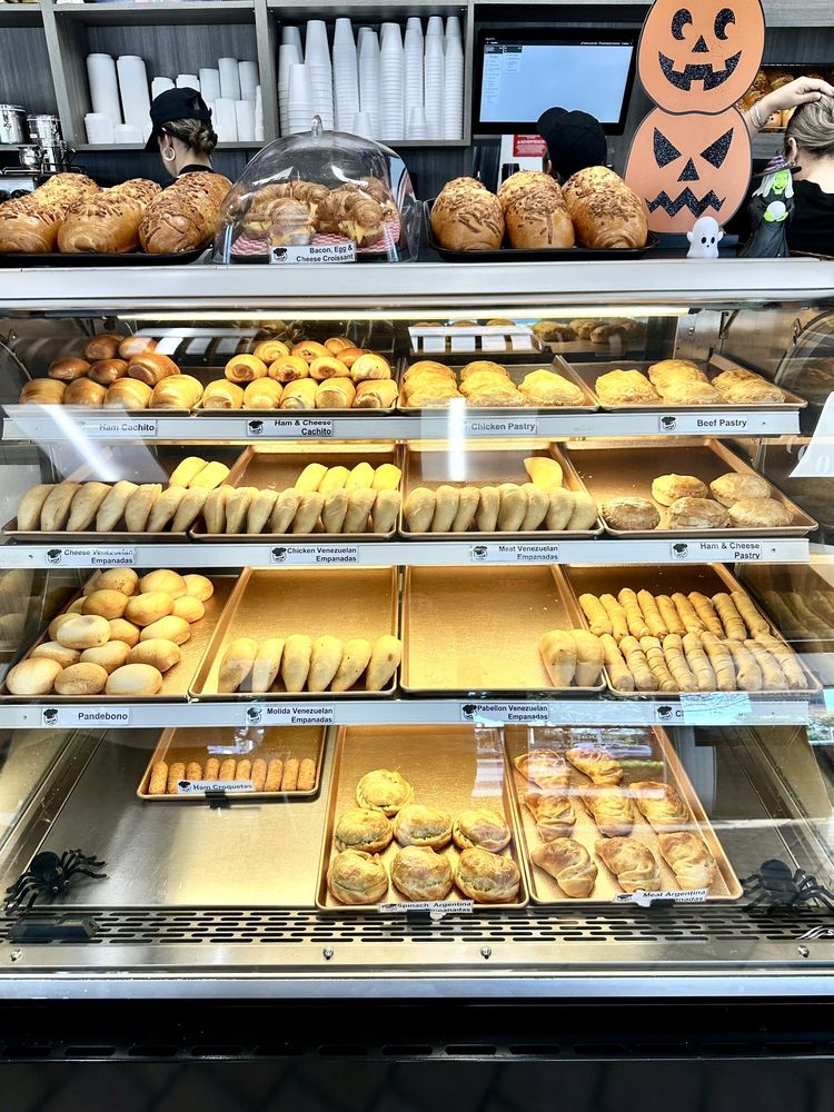 DON PAN - 20 Photos - 6847 Stirling Rd, Davie, Florida - Bakeries ...