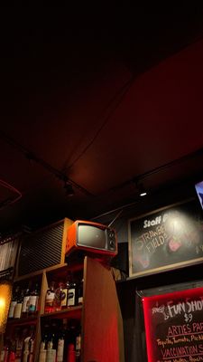 REVOLVER BAR - Updated October 2025 - 79 Photos & 91 Reviews - 1514 E ...