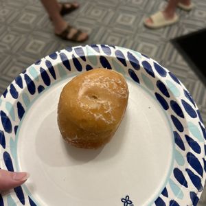 FUNNER BROTHERS DONUT COMPANY - 18 Photos - 2570 Hillsboro Ave N ...