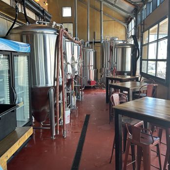 1718 BREWING OCRACOKE - Updated October 2025 - 98 Photos & 95 Reviews ...