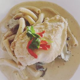 CLINTONS BAR & GRILLE - Updated June 2025 - 208 Photos & 399 Reviews ...