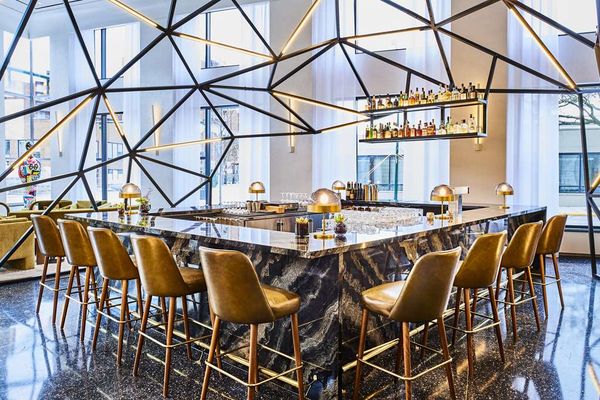 DAXTON HOTEL - 162 Photos & 50 Reviews - 298 S Old Woodward Ave ...