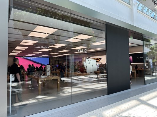 APPLE ARDEN FAIR - Updated December 2025 - 145 Photos & 735 Reviews - 1689 Arden Way, Sacramento ...