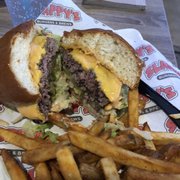 SLAPPY’S BURGERS & BREWS - 310 Photos & 276 Reviews - 1105 E Plaza Blvd ...