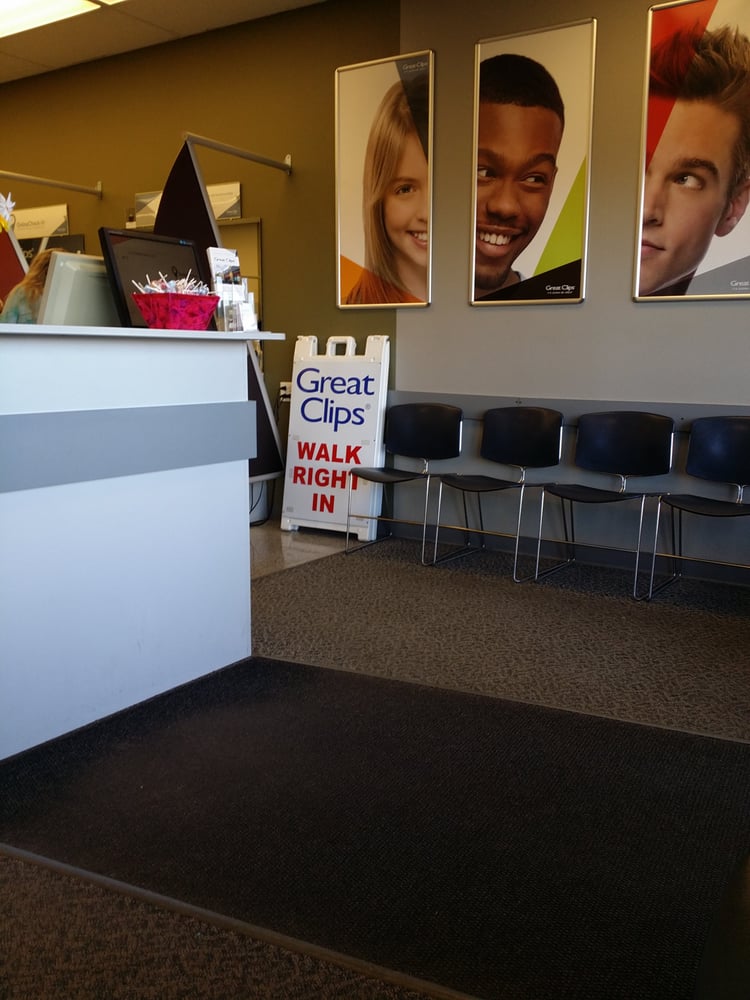 GREAT CLIPS - Updated December 2025 - 10 Reviews - 6756 W Coal Mine Ave ...