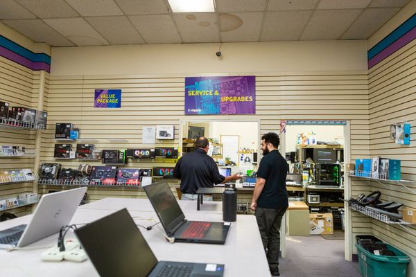 COMPUTER RENAISSANCE - Updated December 2025 - 30 Photos & 23 Reviews ...