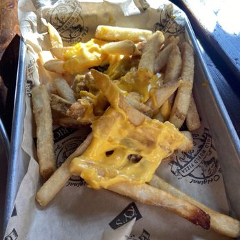 FAT RICKY’S - Updated December 2024 - 118 Photos & 285 Reviews - 646 N ...