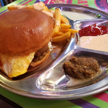 KARACHI KAFE - Updated October 2025 - 252 Photos & 79 Reviews - 2999 E ...