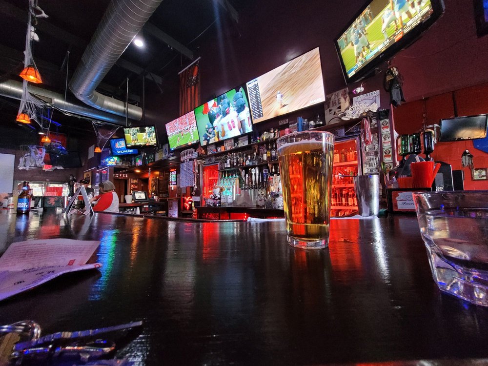 RED ROCK GRILL & PUB - 15 Reviews - 7167 E Broad St, Blacklick, Ohio ...