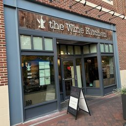 THE WINE KITCHEN ON THE CREEK - Updated July 2025 - 736 Photos & 609 ...