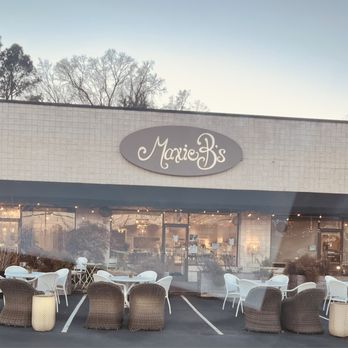 MAXIE B’S - Updated June 2025 - 679 Photos & 526 Reviews - 2403 ...