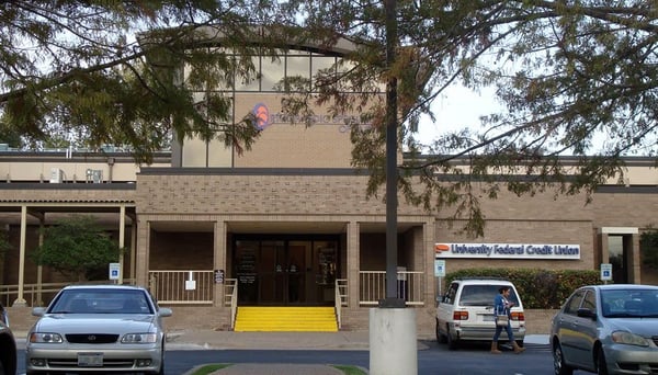 UFCU - Updated October 2025 - 15 Photos & 105 Reviews - 4611 Guadalupe ...