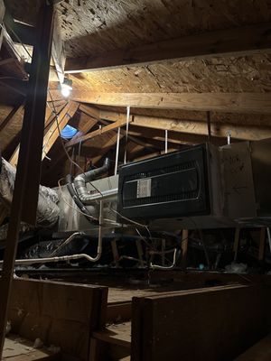 DYNAMIC ECO HOME - Updated October 2025 - 20 Photos - 2280 Campbell ...