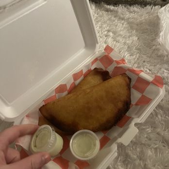 AREPA HOUSE - Updated December 2025 - 91 Photos & 70 Reviews - 404 N ...