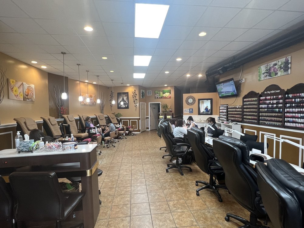 TT NAILS - Updated December 2025 - 123 Photos & 105 Reviews - 3944 N ...