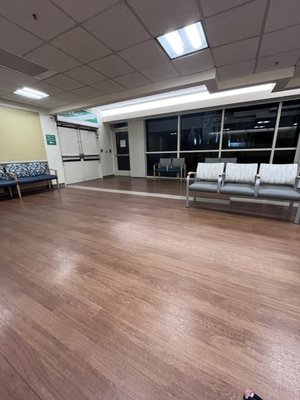 KAISER PERMANENTE - Updated December 2025 - 16 Photos - 9961 Sierra Ave ...