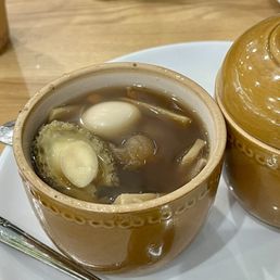 UMI HOTPOT SEAFOOD & SUSHI BUFFET - Updated July 2025 - 284 Photos ...