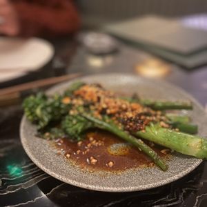 MRK PUBLIC - 288 Photos & 500 Reviews - American (New) - 1402 S El ...