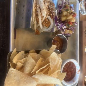 FOUR DAY RAY BREWING - Updated January 2025 - 1122 Photos & 873 Reviews ...