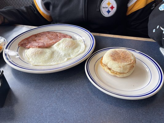 FREEDOM SQUARE DINER - 26 Photos & 35 Reviews - 101 Wagner Rd, Monaca ...