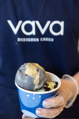 VAVA DESIGNER CAKES - Updated October 2025 - 57 Photos - 620 Yonge St ...