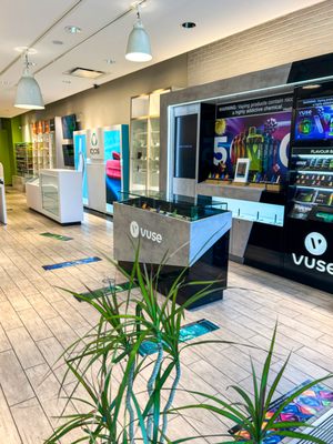 180 SMOKE VAPE STORE - Updated June 2025 - 393 Queen Street W, Toronto ...