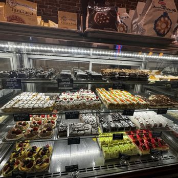 MODERN PASTRY SHOP - Updated June 2024 - 3669 Photos & 2620 Reviews ...