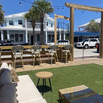 LUMA BAR - Updated July 2024 - 26 Photos - 401 Flagler Ave, New Smyrna ...