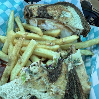 FUNKY PELICAN - 641 Photos & 575 Reviews - 215 Hwy A1A, Flagler Beach ...