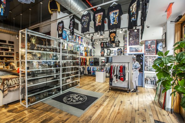 LACED UP MANHATTAN - Updated January 2026 - 47 Photos - 684 Broadway ...