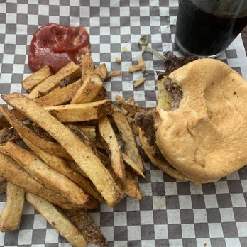 OLD DOMINION DOGGERY & BURGER SHOPPE - Updated December 2024 - 99 ...