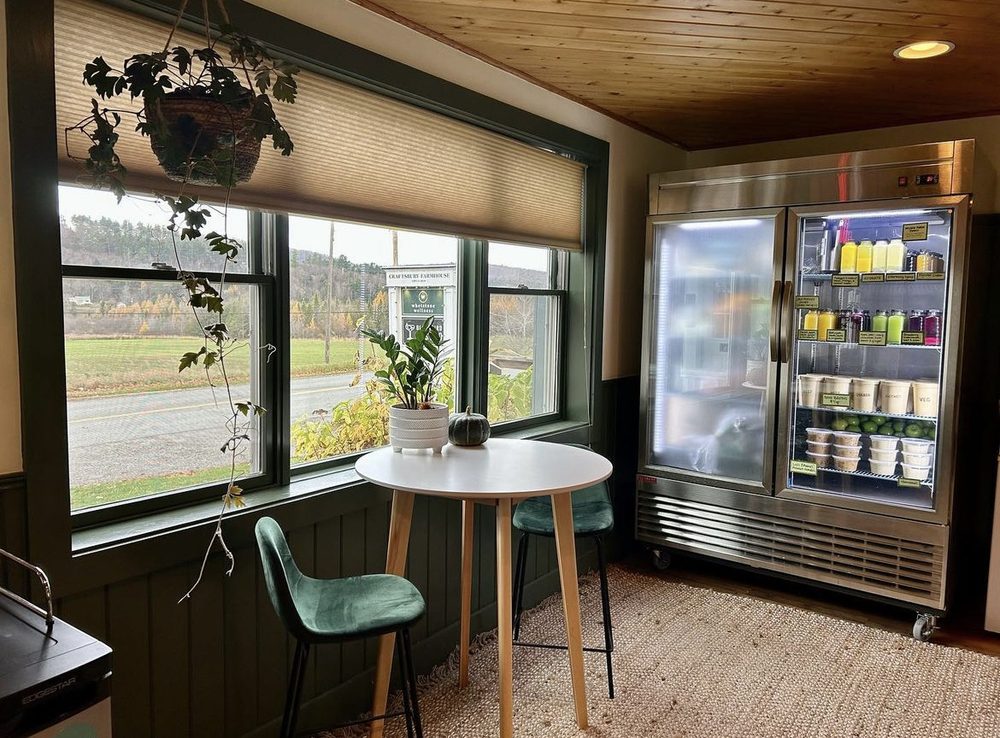 WHETSTONE WELLNESS AND CAFE - Updated September 2024 - 11 Photos - 1037 ...