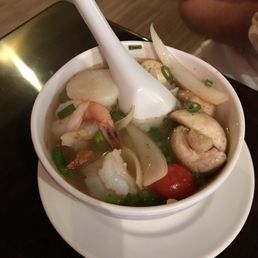 KOON MANEE THAI AND SUSHI RESTAURANT - Updated October 2025 - 220 ...