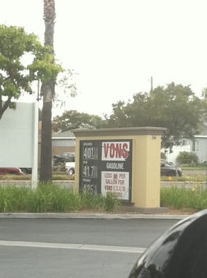 VONS GAS STATION - Updated June 2025 - 30 Photos & 64 Reviews - 1820 ...