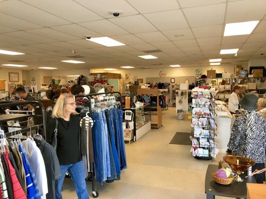 GOOD NEIGHBOR THRIFT STORE - Updated January 2026 - 15 Photos & 23 ...