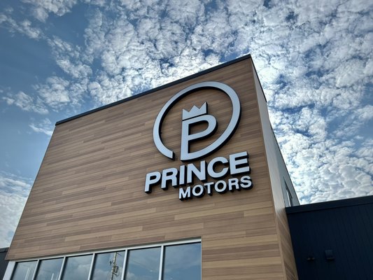 PRINCE MOTORS - Updated January 2026 - 22 Photos - 4200 Chicago Dr ...