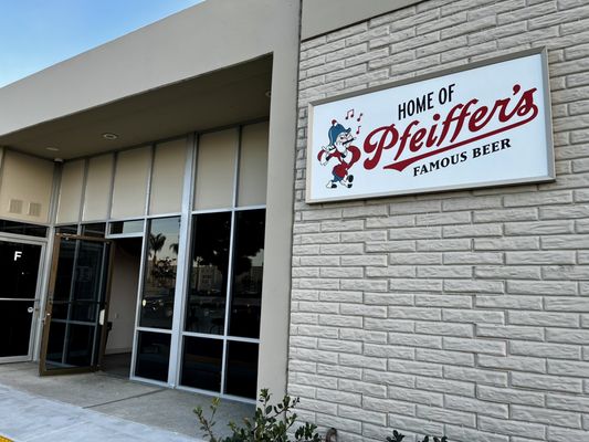PFEIFFER BREWING COMPANY - Updated May 2025 - 81 Photos & 47 Reviews ...